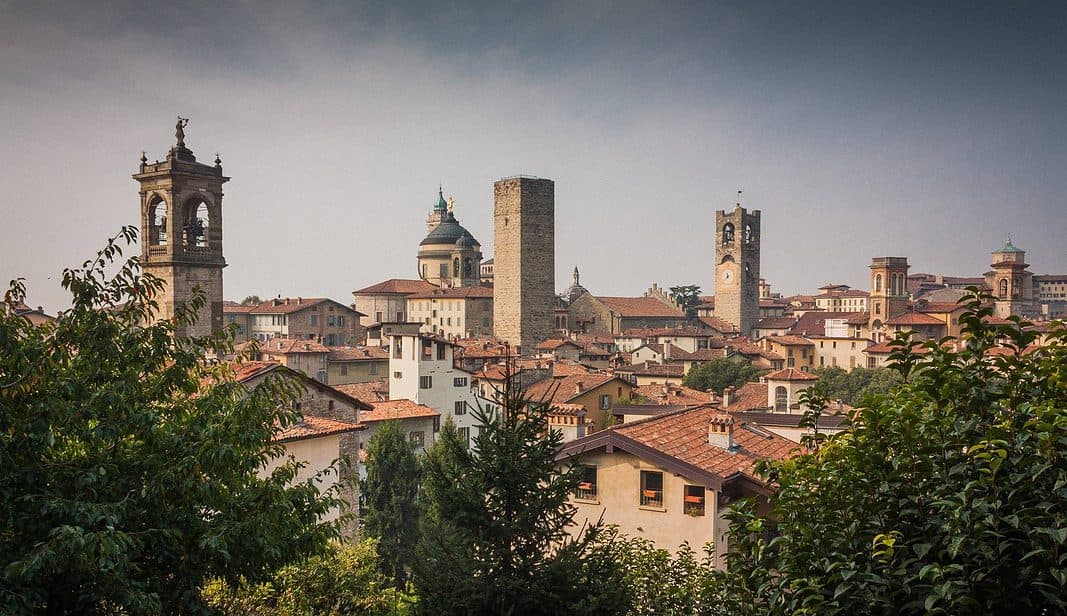 A Guide to Visiting Bergamo, Italy - Travel Dudes